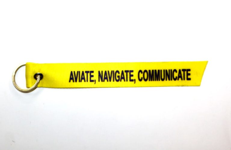 Aviate Navigate Communicate 25 mm aviation bag tag keychain – Pilot 18 ...
